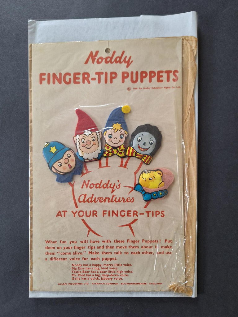 NODDY FINGER-TIP PUPPETS! STILL SEALED IN ORIGINAL CELLOPHANE! NODDY'S ...